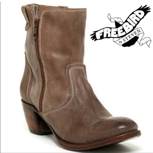 Freebird by Steven | Shoes | Freebird By Steven South Double Zippered Bootie Size 8 Taupegray ...